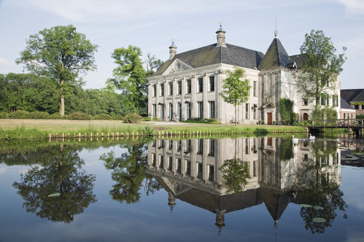 Country estates in Twente that recount the history of textiles - Visit ...