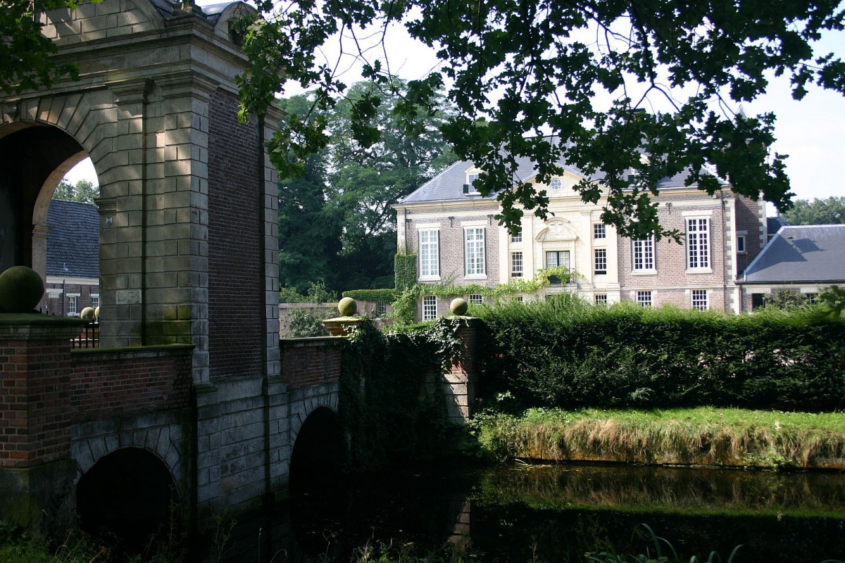 Kasteel Huis te Diepenheim - Visit Twente