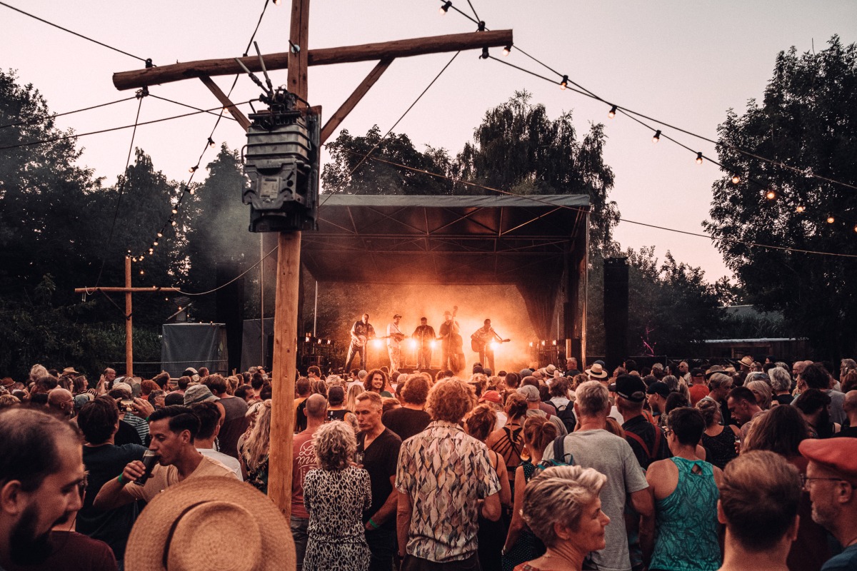 INTO THE MUD Festival keert terug: tweede editie vol energie ...inDeventer