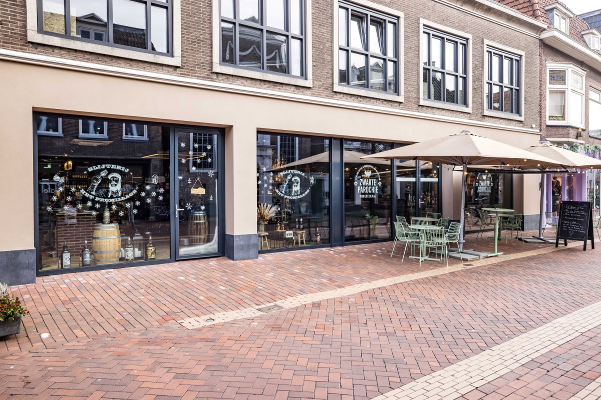 Proeflokaal De Zwarte Parochie Uit in heerlijkalmelo