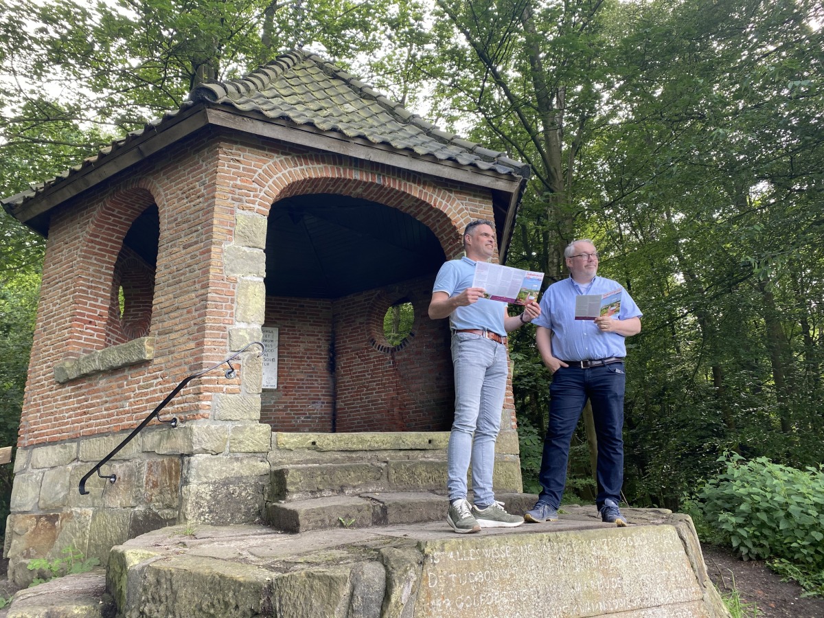 Instagram hotspots wandelroutes rondom de Tankenberg met trotse ...