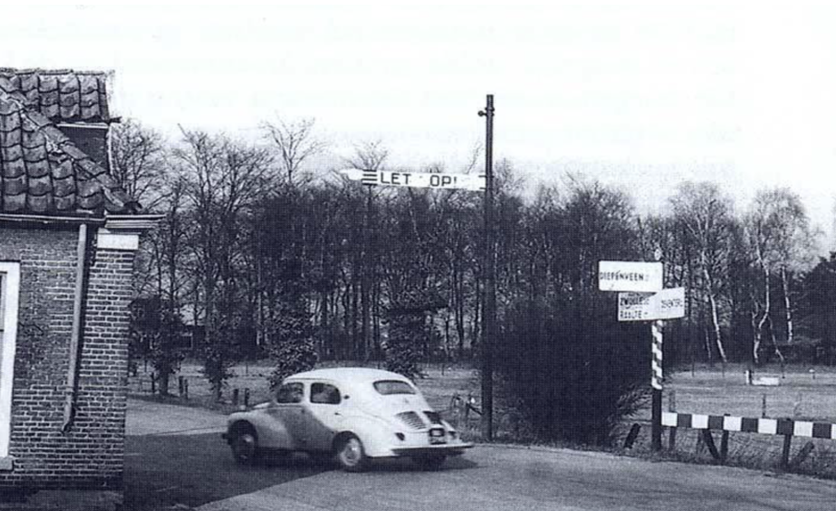 Let op den zijweg ...inDeventer